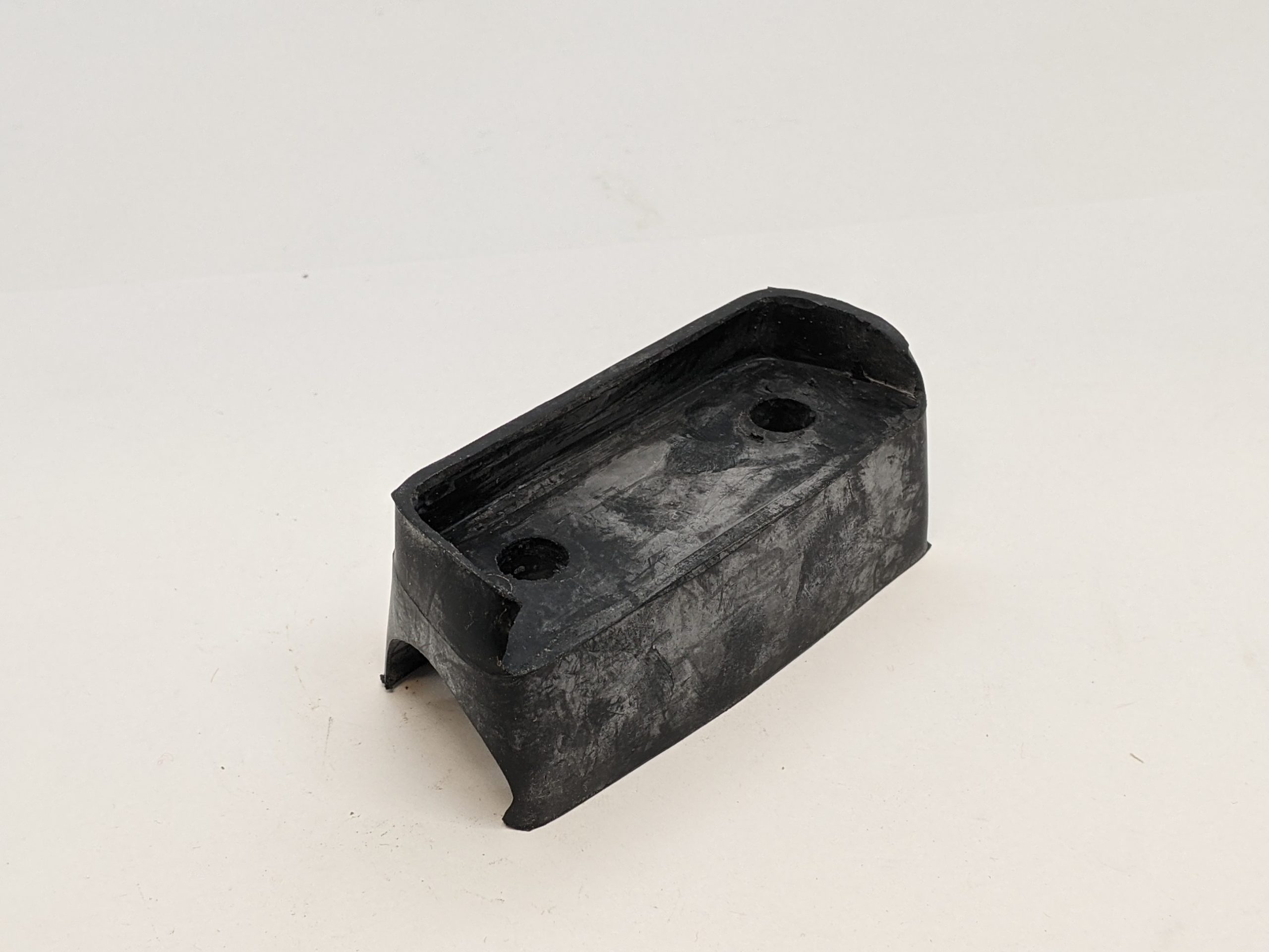 97-2208 Headlight Mounting Rubber – Morrie's Place Cycle
