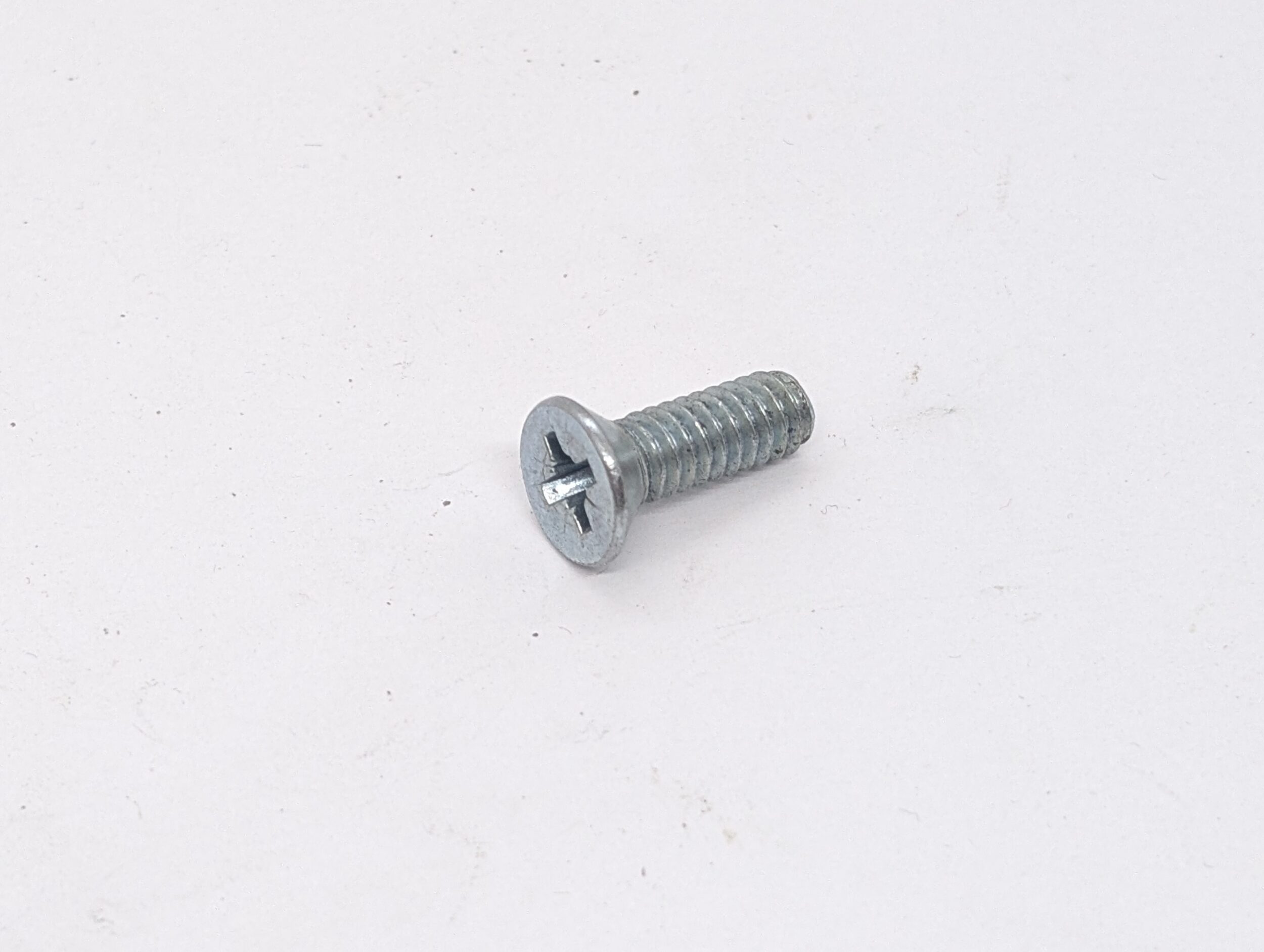 14-6504 Screw, 1/4 x 20 x 1/2, Posi Drive – Morrie's Place Cycle