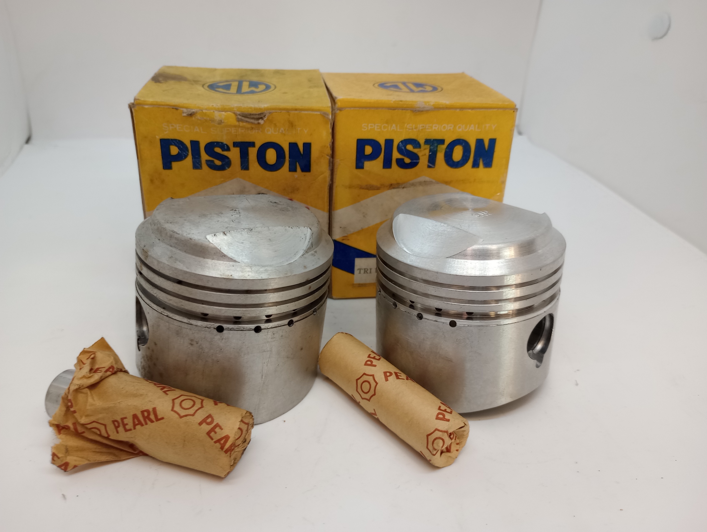 CP179 MC Piston Set, STD, Triumph T100 500CC, 9 : 1 CR, – Morrie's ...
